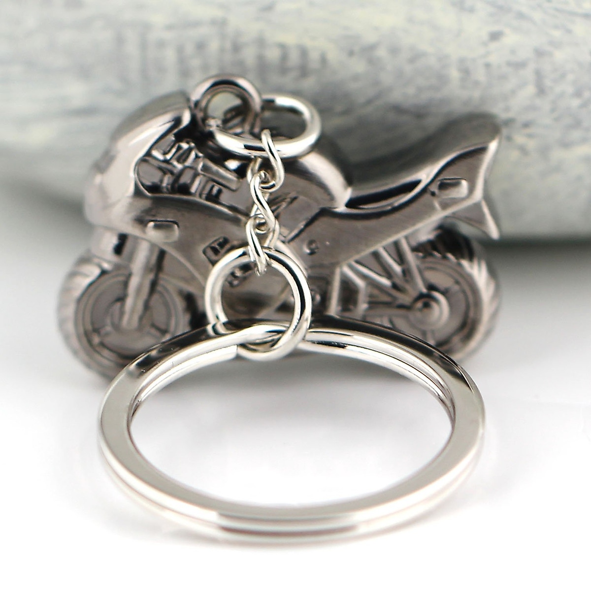 maycom Creative Fashion Romantic Couple Keychain Key Chain Ring Keyring Key Fob for Valentine's Day Gift (Helmet & Motorcycle)