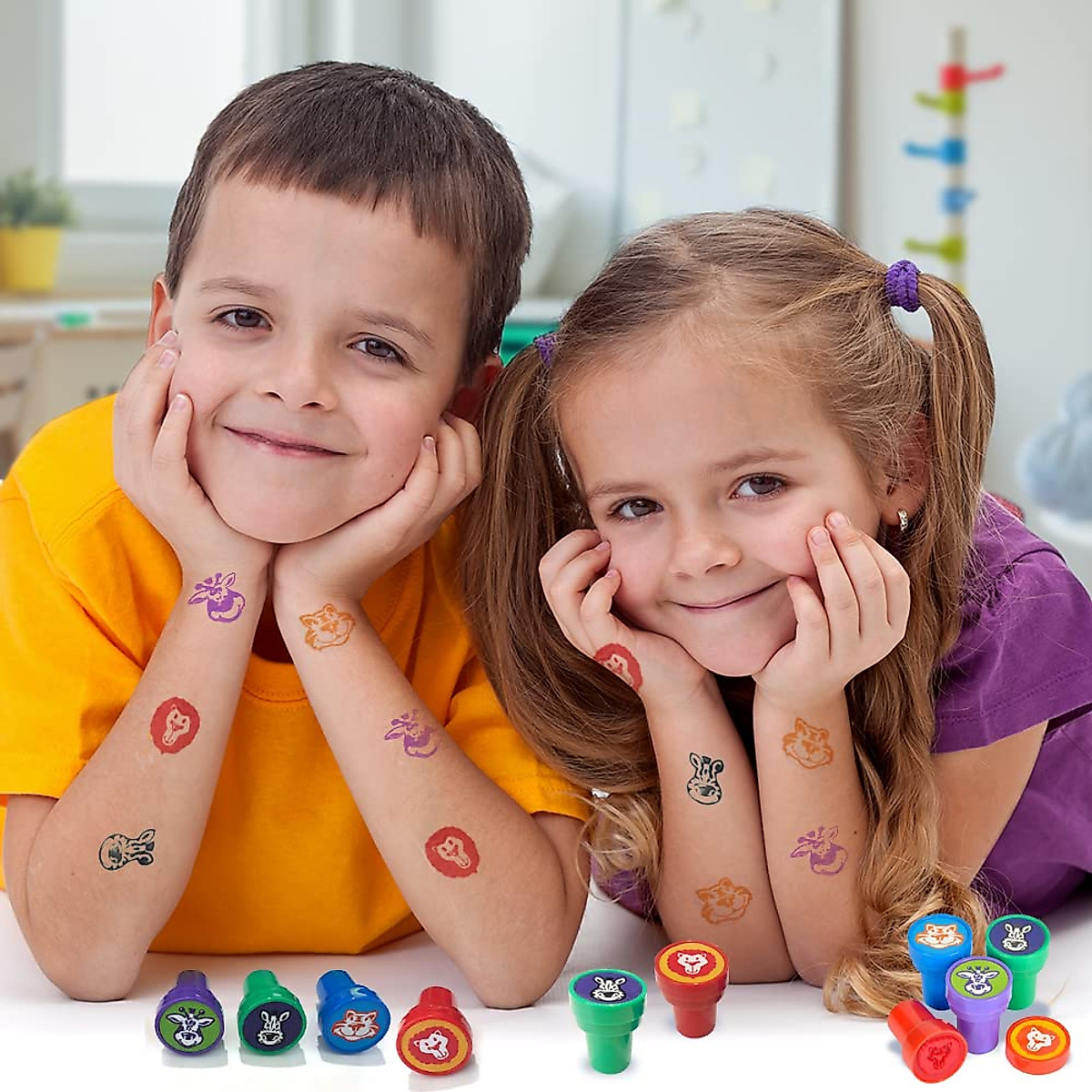 ArtCreativity Zoo Animal Stampers for Kids, Set of 24, Assorted Pre-Inked Stampers, Animal Birthday Party Favors, Goodie Bag Fillers, Arts n Crafts Supplies Assignment Stamps for Teachers