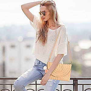 Frienda Straw Shoulder Bag Clutch Straw Crossbody Bag Beach Straw Handmade Bag Woven Rattan Bag for Women Envelope Wallet (Light Brown)