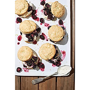 Bob's Red Mill Organic Medium Grind Cornmeal, 24 OZ