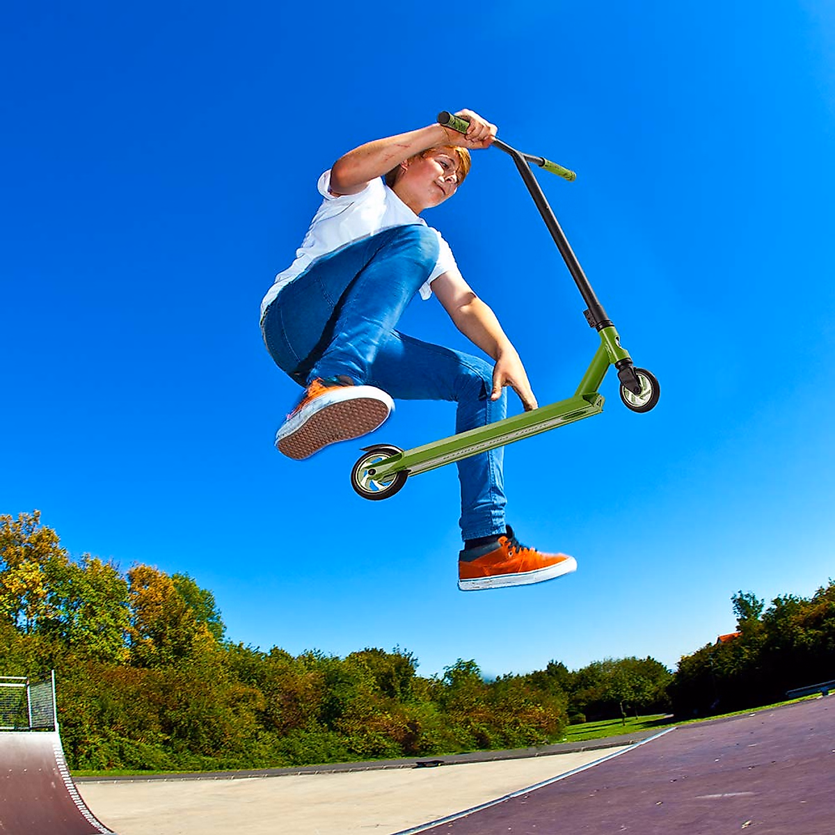 Albott Pro Scooters Trick Scooter - Freestyle 110mm Aluminium Core Wheels & ABEC-9 Stunt Scooters for Kids 8 Years and Up Entry Level Scooter for Beginner Boys Girls Teens Adults (Green)