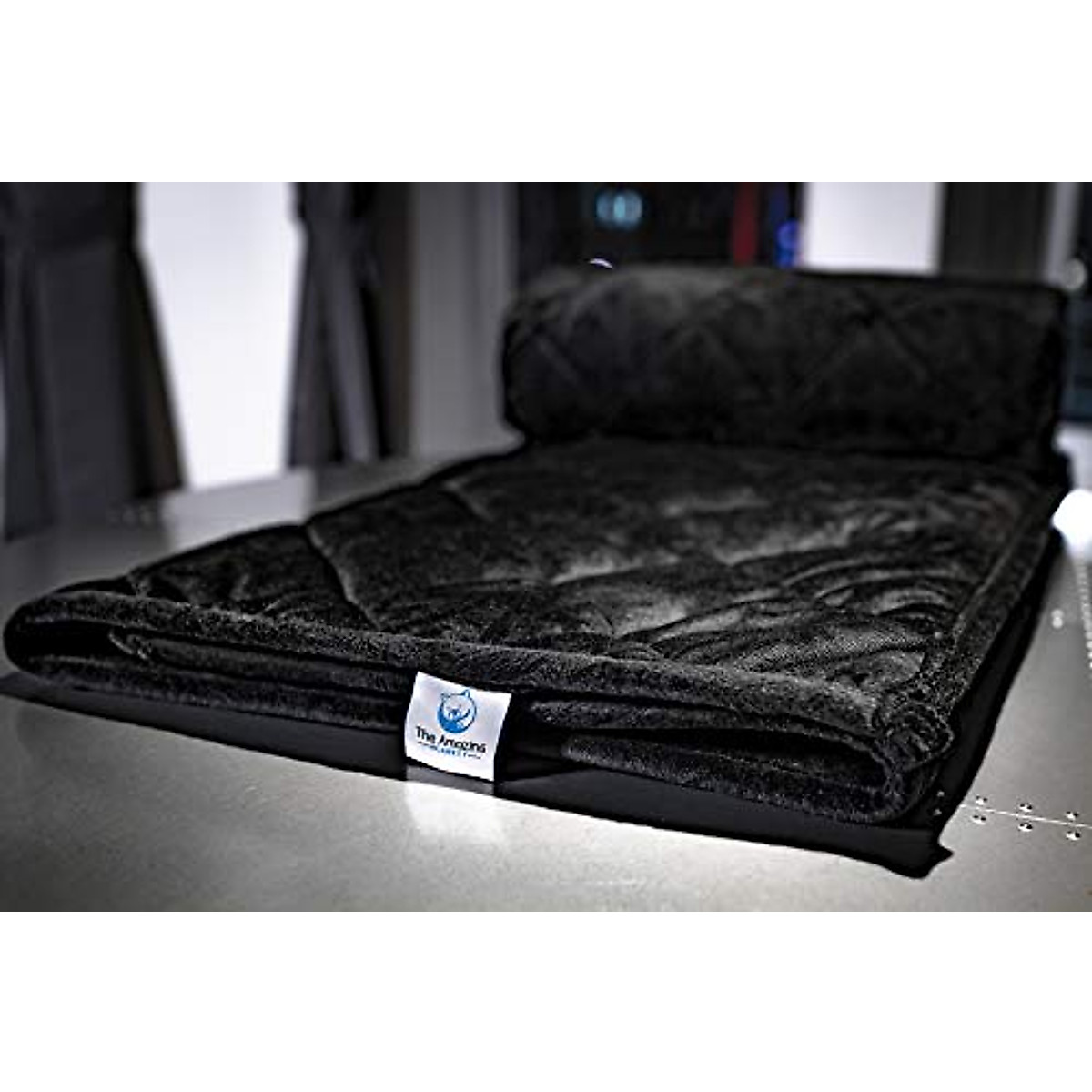 The Amazing Blanket — Adult Weighted Blanket (15 lbs) — 48" W x 72" L