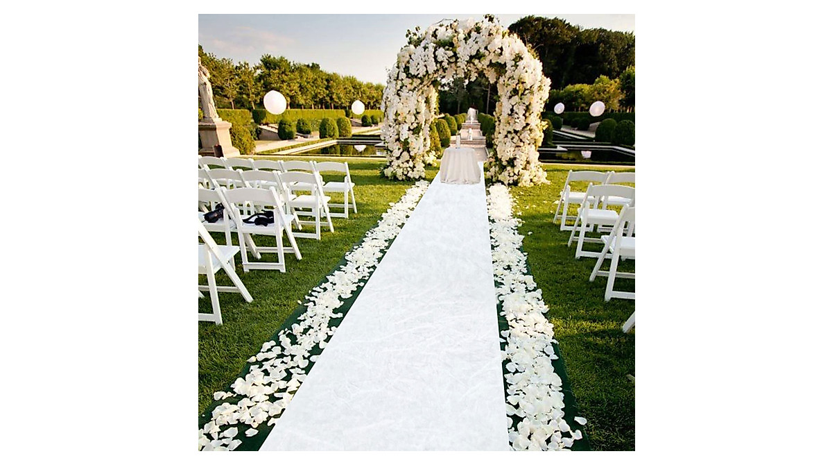 ROMANKAS White Wedding Aisle Runner 5ft x 15ft Velvet Carpet