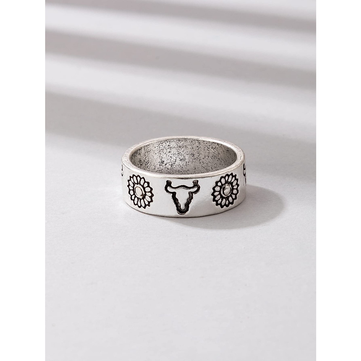 rings for women Cattle & Flower Detail Ring