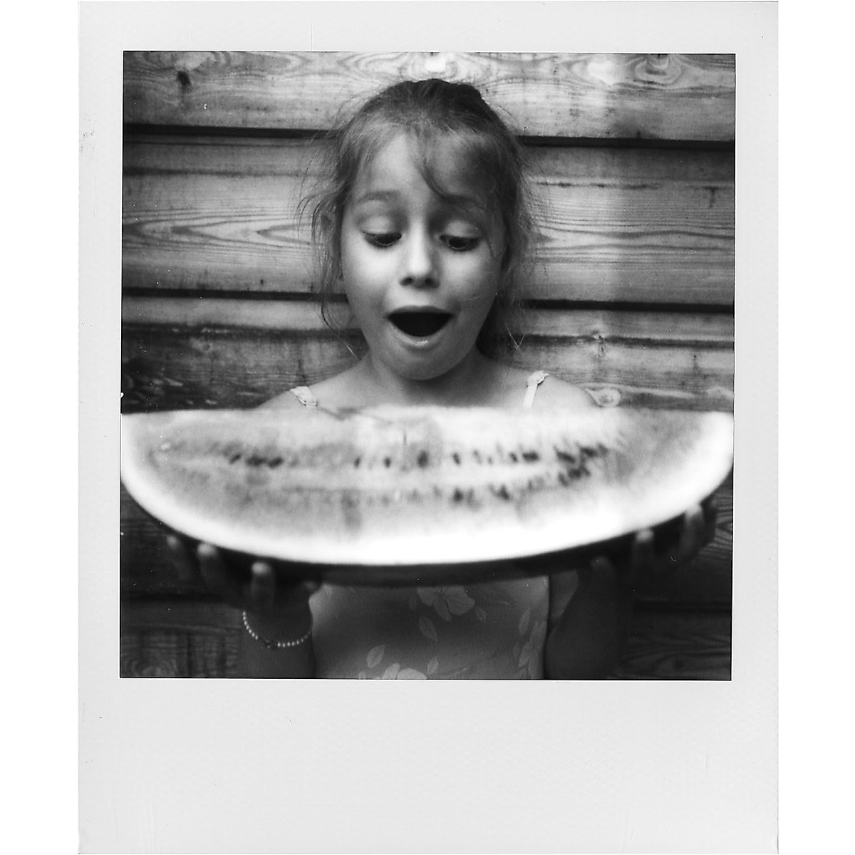 Polaroid Originals Black & White Instant Film, B&W Film for i-Type Cameras 5 Pack Bundle with a Cleaning Cloth