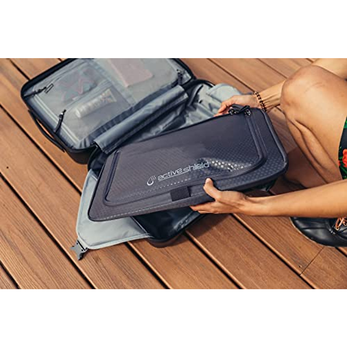 Gregory Mountain Products Quadro Pro Hardcase, 22, Dark Forest