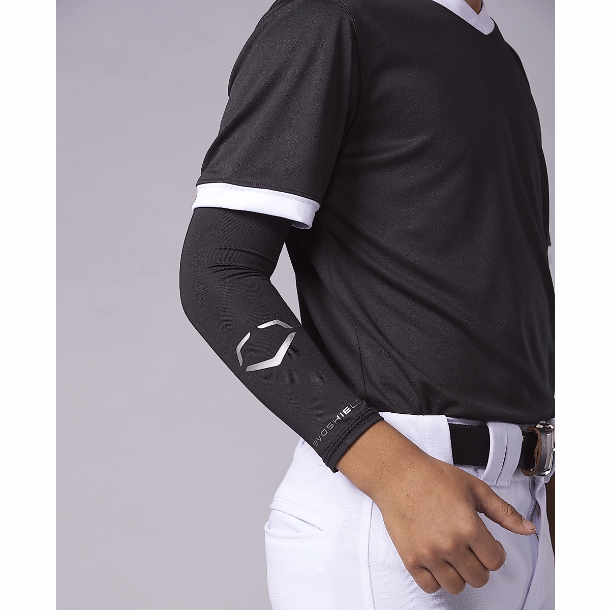 EvoShield Youth Solid Compression Arm Sleeve - Black,One Size Fits Most