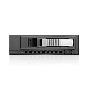 ISTAR T-7M1HD-SILVER 5.25" to 3.5" 2.5" 12Gb/s HDD SSD Hot-swap Rack