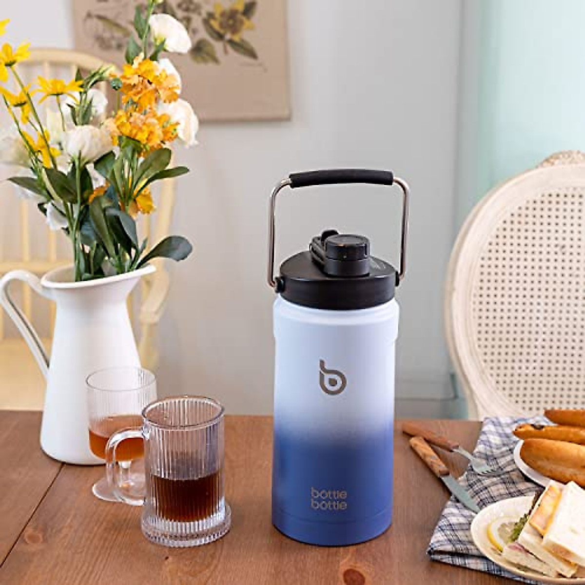 BOTTLE BOTTLE Insulated Water Bottle 64 oz with Straw and Dual-use Lid Half Gallon Water Jug Vacuum Stainless Steel for Workout and Sports Insulated Beer Growler with Handle（Ocean Blue）