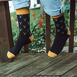Yellowstone Dutton Ranch Black/Yellow Socks - Officially Licensed