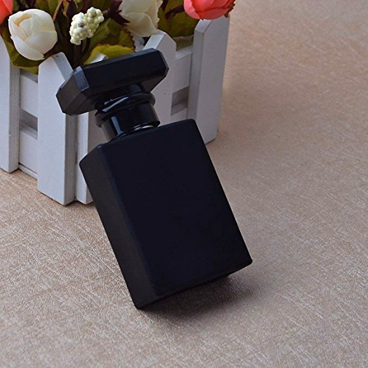 2 Pack - 30ML Flint Glass Refillable Perfume Bottle, Square Portable Cologne Atomizer Empty Bottle with Spray Applicator For Travel (Transparent and Black)