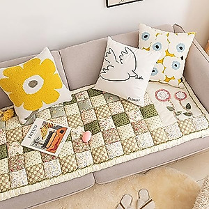 HOMEREFROM Dog Couch Cover Protector, Couch Cover for Dogs Washable Pet Bed Couch Cover, Non-Slip Pet Friendly Sofa Cover for Large Dogs (Red, 27.55 * 82.67)