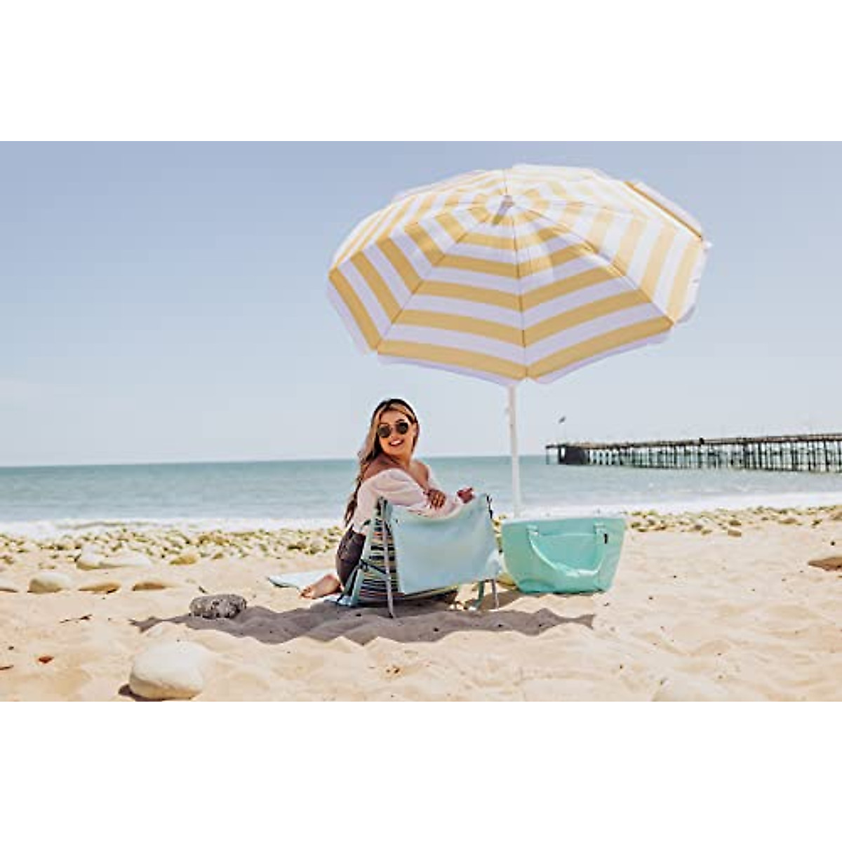 ONIVA - a Picnic Time brand Beachcomber Portable Beach Mat, Soft Beach Lounger, Backpack Beach Chair & Tote