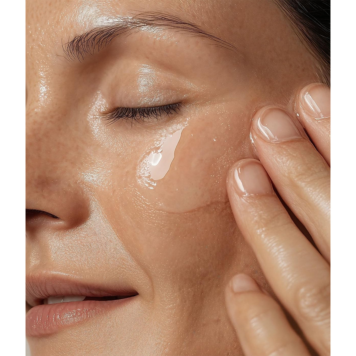 BIOTULIN - Supreme Skin Gel | Reduces Wrinkles Within 1 Hour | Hyaluronic Acid Serum | Spilanthol Serum for Face I Anti Aging Treatment - 0.5 oz