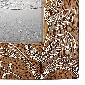 Foreside Home and Garden Natural 4 x 6 inch Floral Pattern Decorative Wood Picture Frame, 4x6, Brown, White