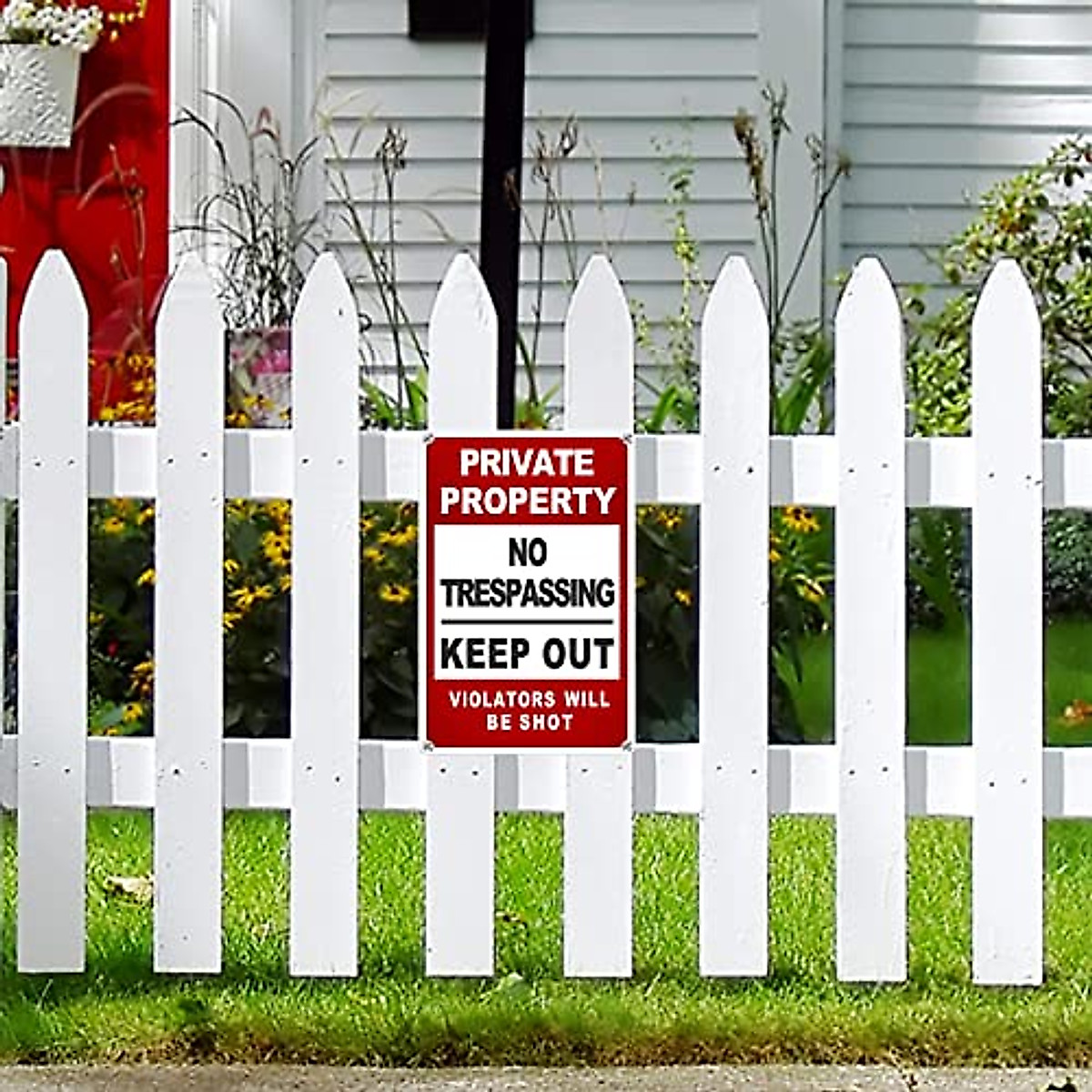 HANTAJANSS No Trespassing Sign Private Property Keep Out Warning Metal Sign, Retro Safety Tin Signs for Outdoors Use, Yard, Farm, Fence, Home