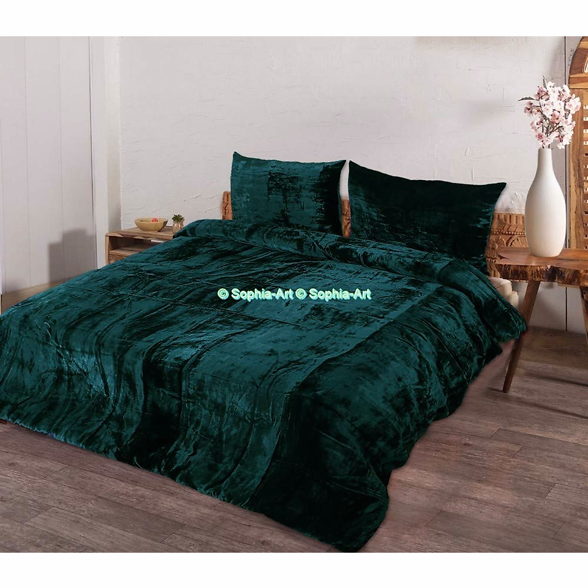 Sophia-Art 3 Pcs Ultra Luxury Rayon Velvet Bedding Boho Solid Duvet Cover UO Comforter Cover (Dark Green, King 90"x104")