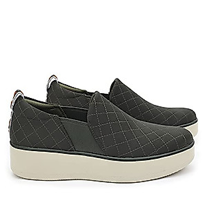 TRAQ by Alegria Womens Mindy Olive Smart Walking Shoe 8-8.5 M US