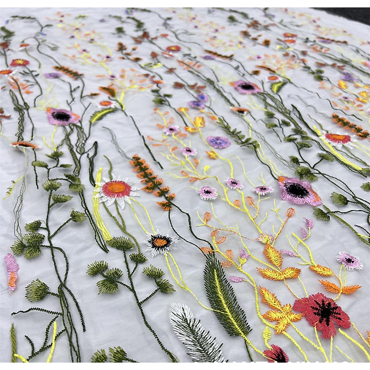 Buchuang Lace Fabric, 2 Yards Beautiful Seaweed Floral Embroidery Lace Tulle Fabric White Mesh Fabric DIY Wedding Sewing AccessoriesParty Dress (White mesh)