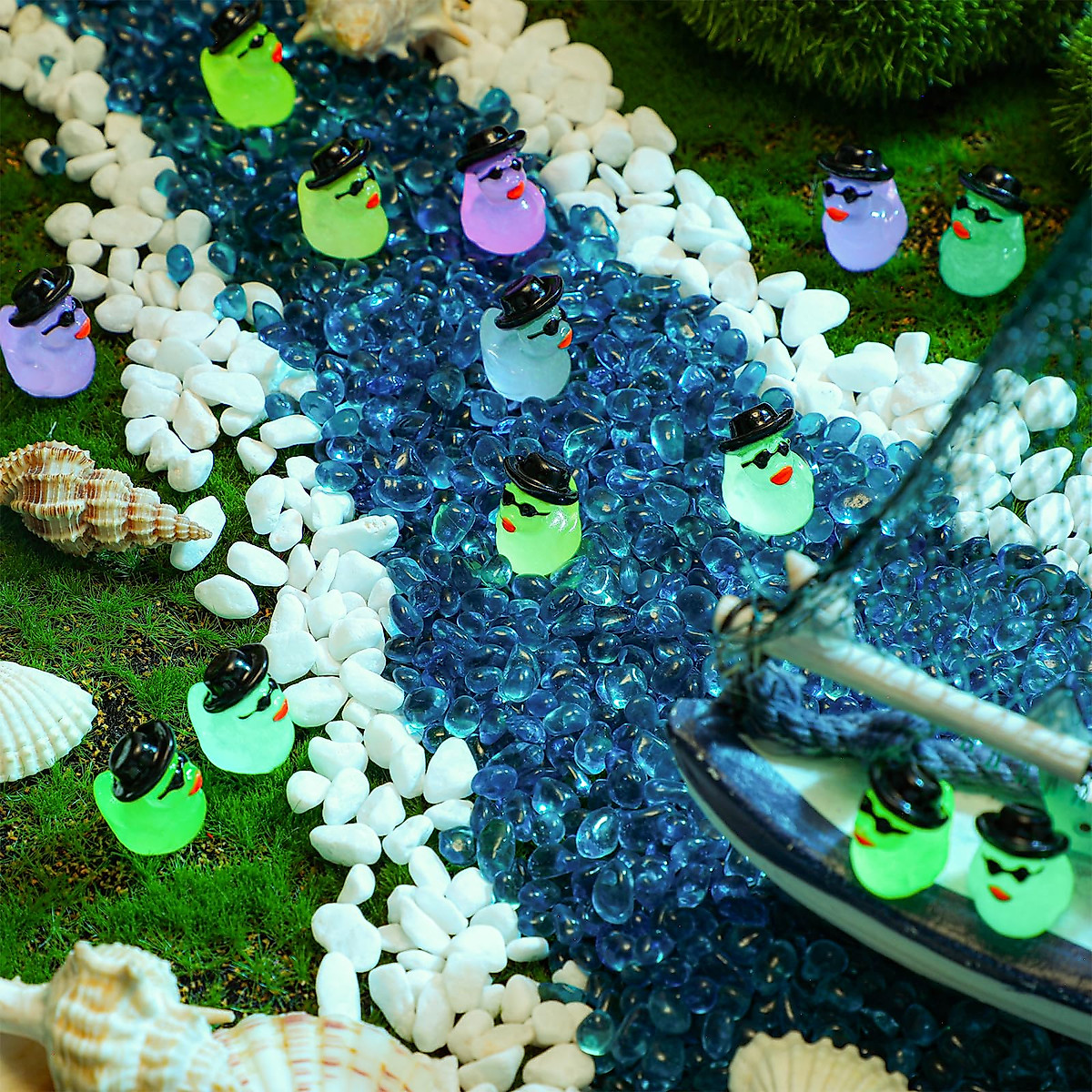 Barydat 150 Pcs Luminous Mini Resin Ducks with Sunglasses Bulk Glow in The Dark Colorful Tiny Cowboy Duck to Hide for DIY Landscape Pot Aquarium Dollhouse Baby Shower Party Favor