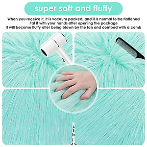 WLLHYF 10 Inches Mini Square Faux Fur Rug， Small Fluffy Area Rug Cushion for Living Room Sofa Bedroom Floor Soft Square Chair Cover Seat Pad Nail Mat for Photographing Background of Jewelry