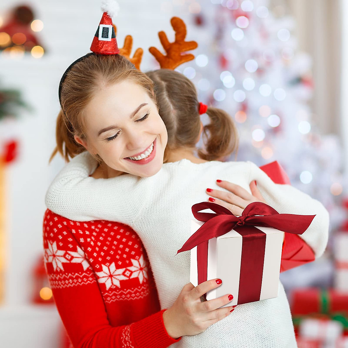 PETAFLOP 100 Pack Gift Boxes 4x4x4 with Lids, White Small Gift box for Presents, Cupcake, Candy, Kraft Paper Boxes for Party Favor, Bridesmaid, Wedding, Christmas