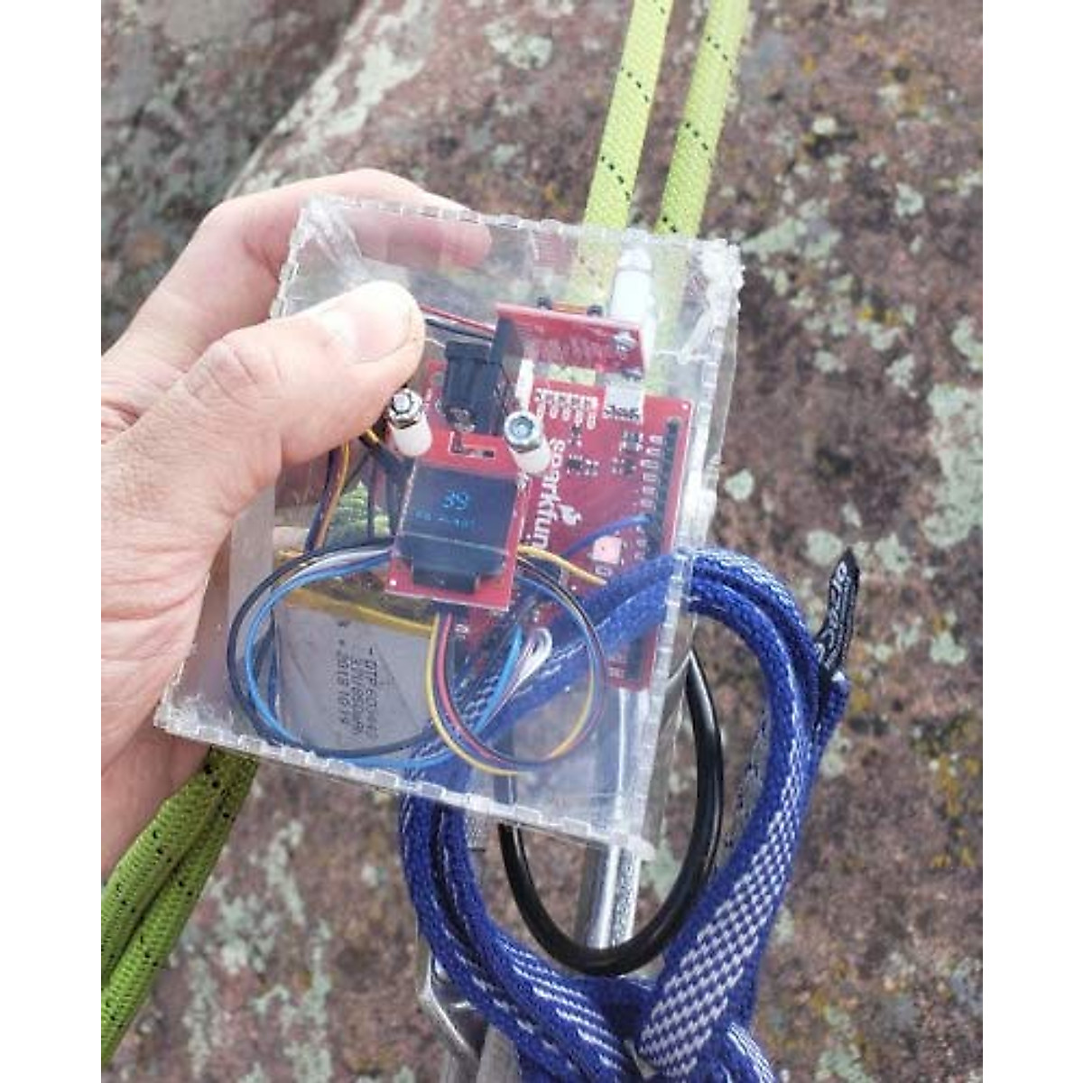 SparkFun Lightning Detector - AS3935 Add Lightning detection to your weather station Programmable detection level Distance to storm estimator Indoor-Outdoor setting SPI Interface 3.3V logic Small size