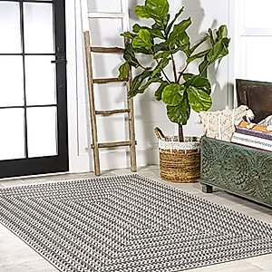 JONATHAN Y SMB206B-4 Chevron Modern Concentric Squares Braided Indoor Outdoor Area-Rug, Farmhouse, Traditional Easy-Clean,Bedroom,Kitchen,Backyard,Patio,Non Shedding, Black/Light Gray, 4 X 6