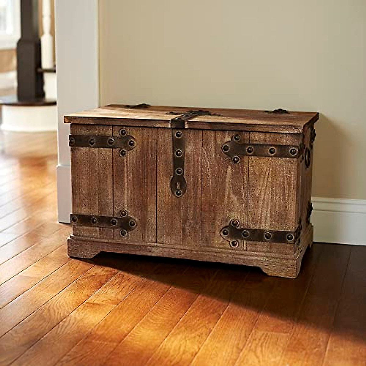 Household Essentials Decorative Trunk, Victorian, Large, Chinese Fir Wood, Aged-Wood Finish with Metal Accents, Fully Opening Lid, Stout Design, Ring Handles