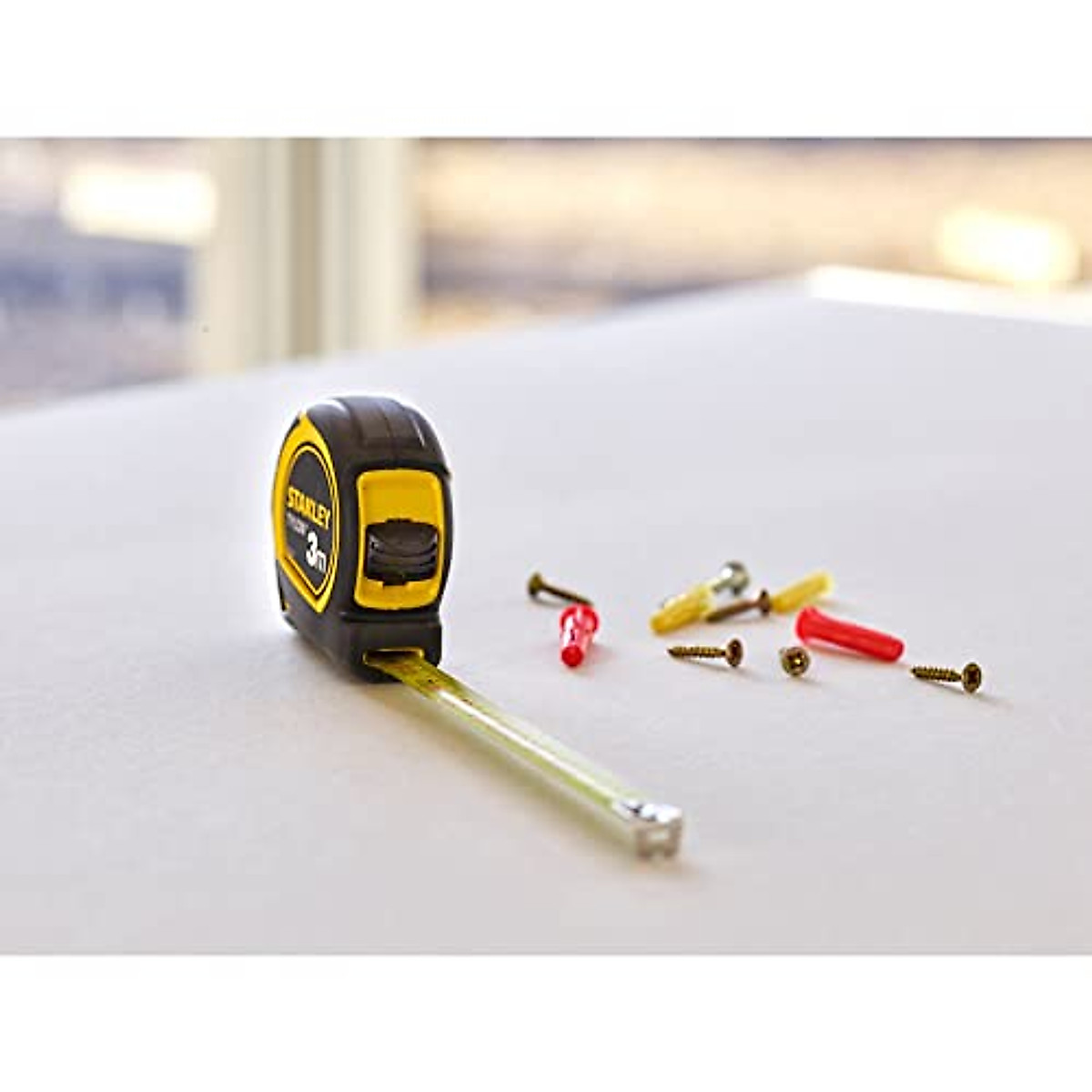 Stanley 0-30-687" Tylon Tape Measure, Black/Yellow, 3 m/12.7 mm