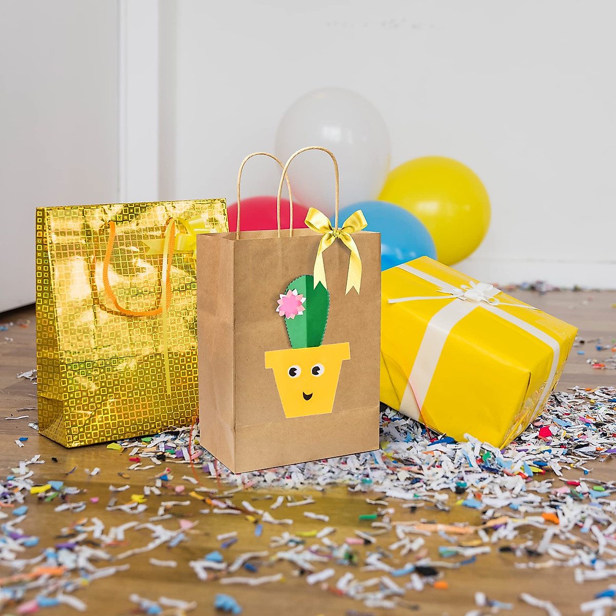 [50 Pack] Giftbags Medium Size 8x4.25x10.5 Gift Bags Brown Paper Bags with Handles, Shopping Bags, Valentine Gift Bags, for Party, Easter, Christmas