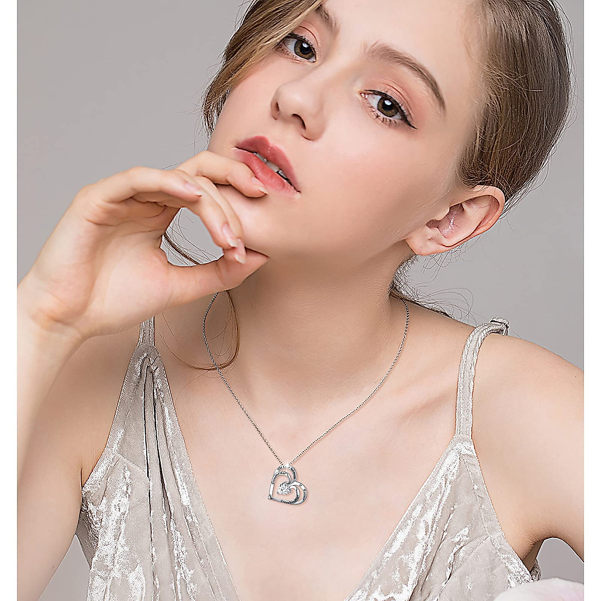 DAOCHONG S925 Sterling Silver Granddaughter Heart Pendant Necklace Jewelry Gift from Grandma Grandmother Granddaughter Birthday