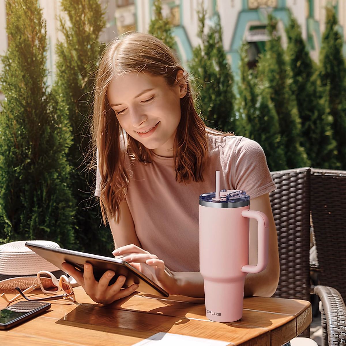 SMLIXE 40 oz Tumbler with Handle and Straw Lid,Insulated Reusable Stainless Steel Water Bottle Travel Mug，Cupholder Friendly Double Wall Vacuum Sealed Cup (Pink)