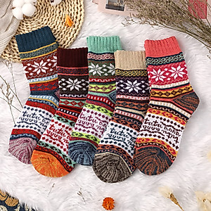 5 Pairs Comfortable and Warm Vintage Crew Socks for Women - Soft Wool Knit Cabin Socks, Cozy Thick Winter Gifts