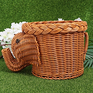 Cabilock Rattan Storage Basket Woven Wicker Organizer Cute Elephant Shape Vegetable Food Snack Basket Decorative Bin Gift Art Home Decor Light Brown