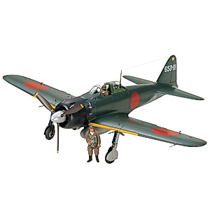 Tamiya 60318 1/32 Mitsubishi A6M5 Zero Fighter Plastic Model Airplane Kit