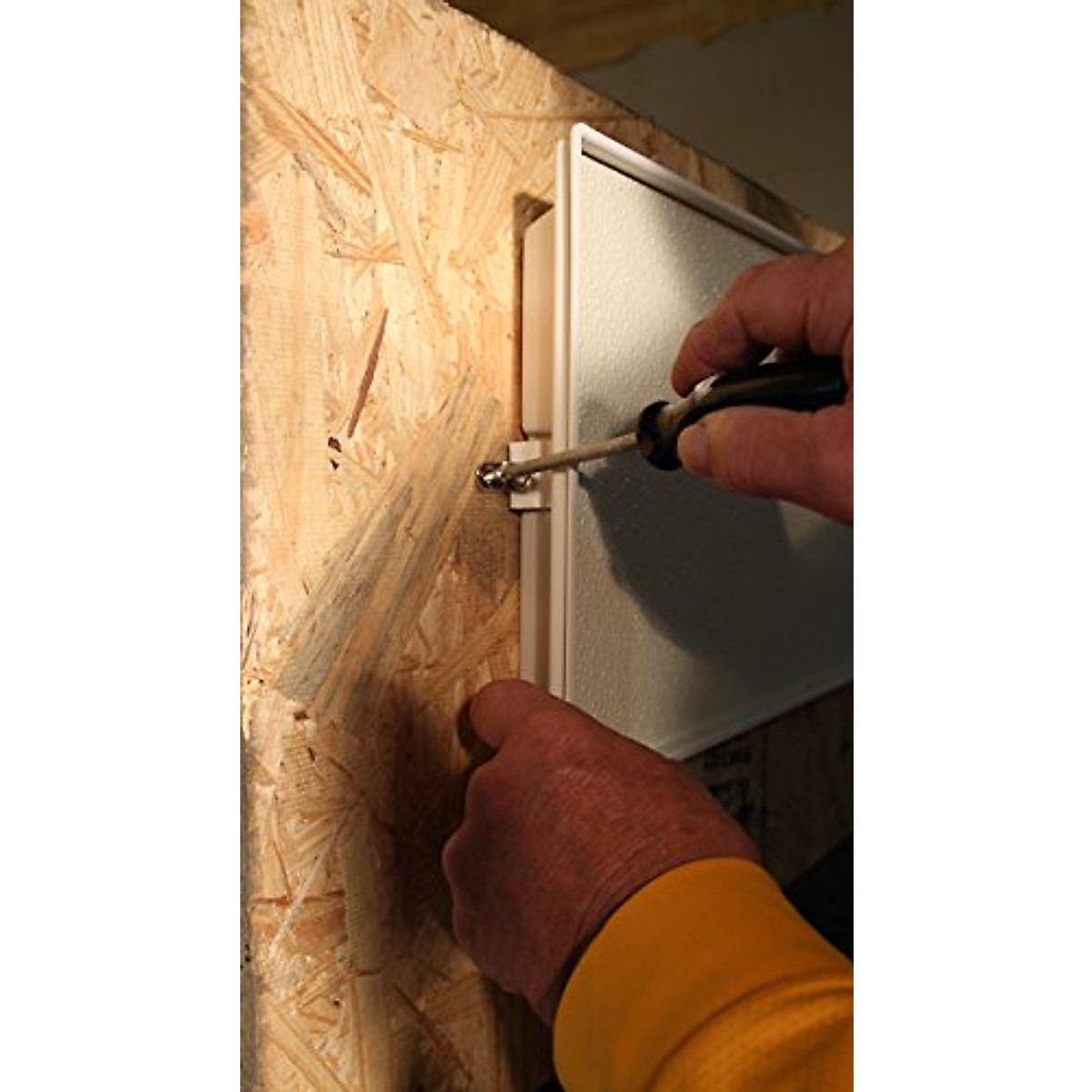 SWEETER HEATER Infrared Heater for Chicks & Pets, Side Mount 11x16, 50 Watt