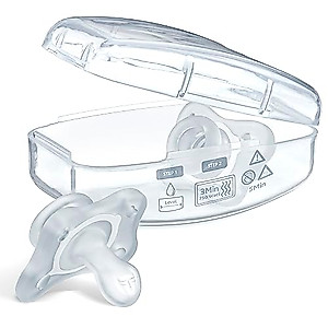 Chicco PhysioForma 100% Soft Silicone Mini One Piece Pacifier for Babies aged 0-2 months | BPA & Latex Free | Reusable Sterilizing Case | Clear, 2pk