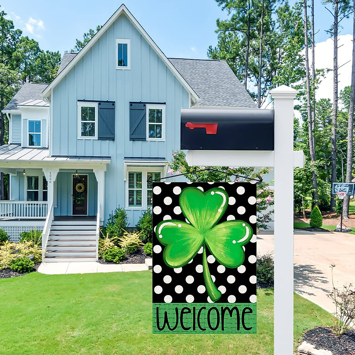 Lucky Shamrock St Patricks Day Garden Flag 12x18 Inch Double Sided Burlap, Welcome Seasonal Sign Small Flag Farmhouse Yard Outdoor Decorations DF189