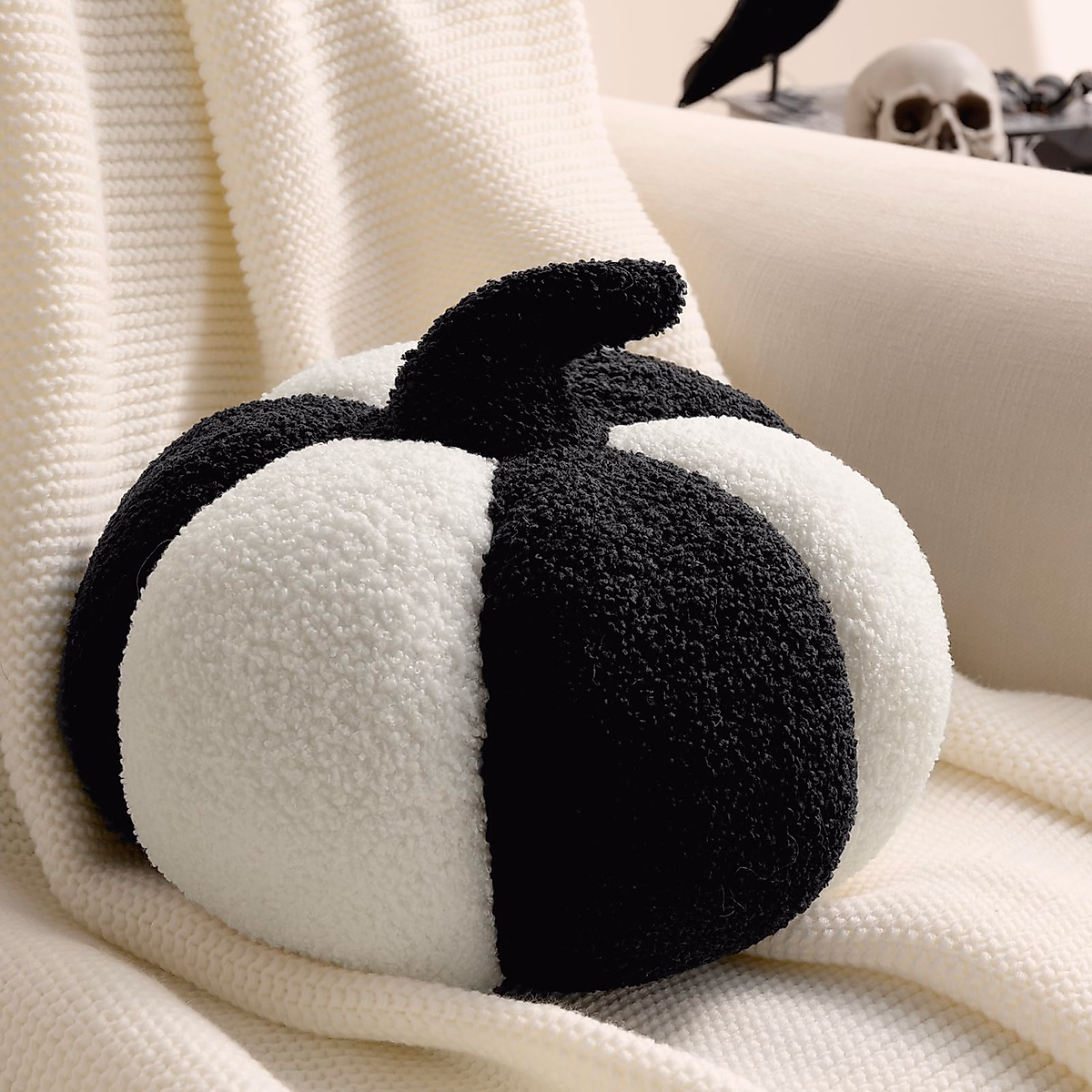 Phantoscope Teddy Fleece Pumpkin Throw Pillows Happy Thanksgiving Ultra Soft Sherpa Decorative Cute 3D Shaped Cushion, Black and White, 6 x 12 inches