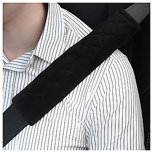 Turcee 2 PCS Auto Seatbelt Covers Soft Seat Belt Cushion,Anti-Friction for a Comfortable Driving,Car Accessories for Men/Women/Kid,Fit with All Cars and Backpacks (Black)