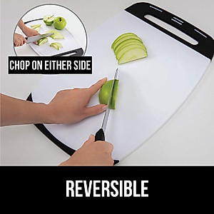Gorilla Grip Cutting Board Set of 3 and Cotton Oven Mitts Set, Both in Mint Color, Cutting Boards are Reversible, Oven Mitts are 13 Inch Long, 2 Item Bundle