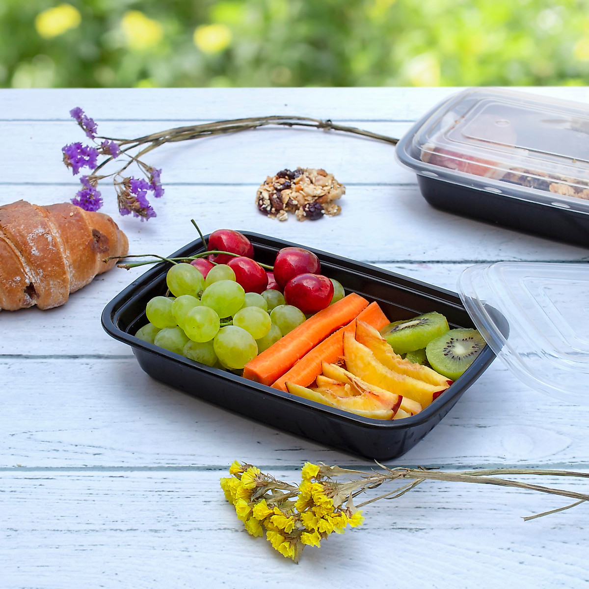 Comfy Package [28 oz - 50 Pack - 1 Compartment Reusable Meal Prep Containers - Microwaveable, Dishwasher and Freezer Safe, BPA-Free, Bento Boxes and Convenience Food Storage with Lids, Stackable