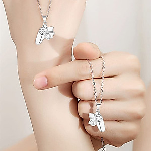 COLORFUL BLING Magnetic Game Controller Necklaces Punk Matching Friendship Necklace Game Console Couple Necklace for Couples or Best Friends-B