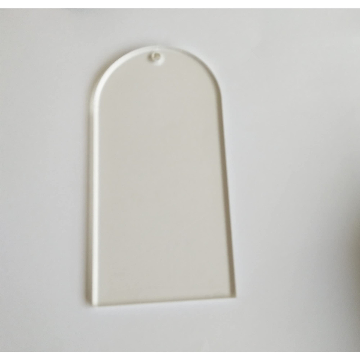 XIAOYUE 10PCS Arched Acrylic Place Cards, Clear Acrylic Escort Cards, Acrylic Place Cards, Wedding Place Cards, Wedding & Party Accessories (2''x4'')