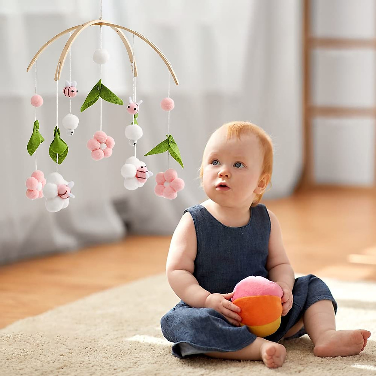 Bees Pendant Crib Mobile Wind Chime Hanging Bees and Bee Hive Bell Pendant Children Room Living Room Party Decoration Gift for Boys Girls