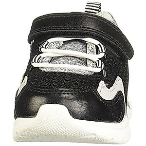 OshKosh B'Gosh Boy's EverPlay Bohemia Running Shoe, Black, 4 Toddler