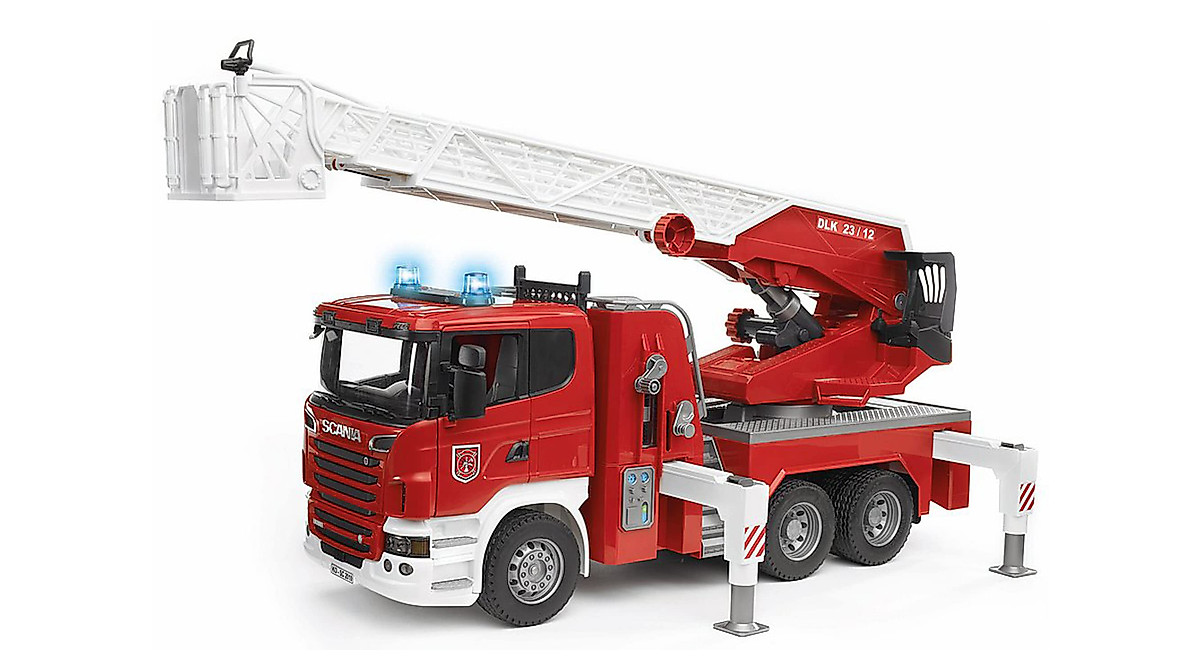 Bruder Scania R-Serie Fire Engine with Water Pump