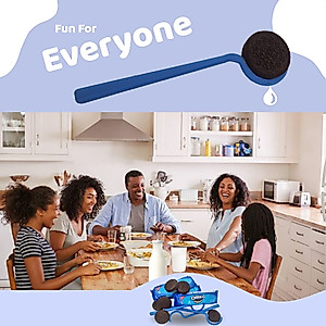 COOKIE DIP AND OREO COOKIES. Six Cream Filled Sandwich Cookies With Milk Dipper Kitchen Utensil Blue Dunking Tool (1 Snack Pack, 2 Items Total)