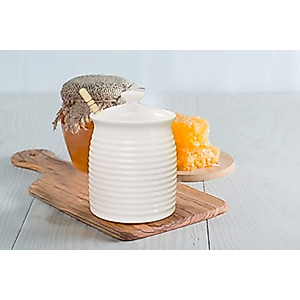 Kook Ceramic Honey Jar with Lid, Wooden Dipper, Small Beehive Honey Pot with Lid, Durable Stoneware, Microwave & Dishwasher Safe, 20 oz, Glossy Finish, White